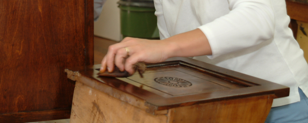 Gallery French Polishing - Paragon School of Furniture Restoration